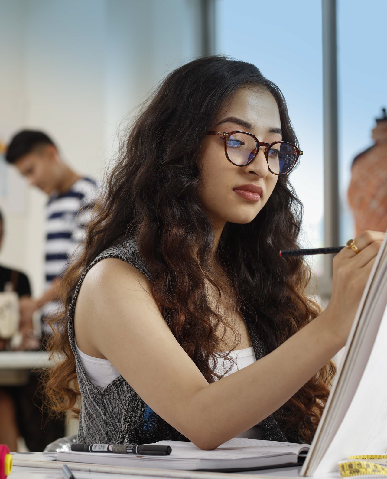 BA in Fashion & Retailing - IEC - College of Art & Fashion